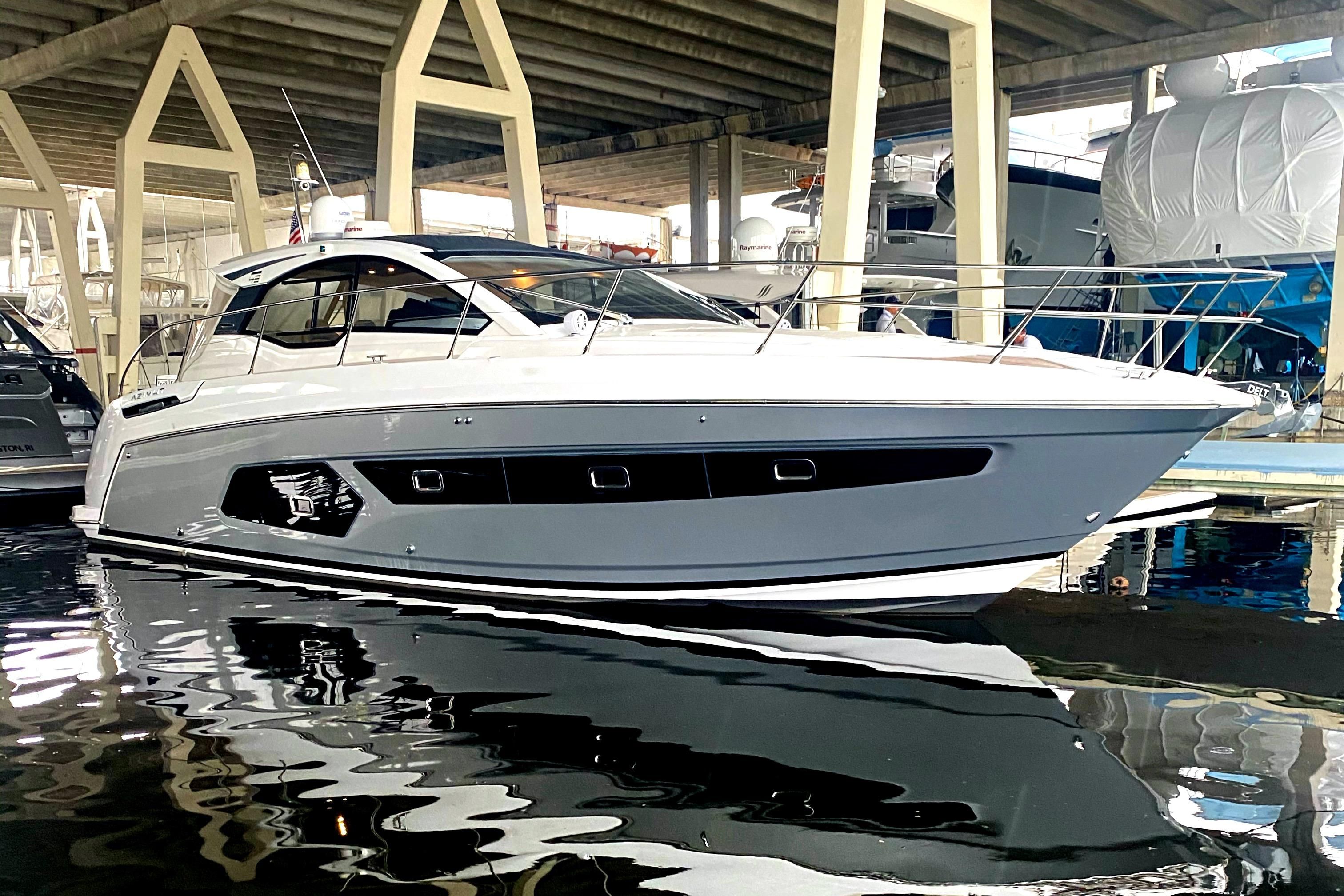 2017 Azimut Atlantis 43 Express Cruiser for sale - YachtWorld 2017 Azimut Atlantis 43 Express Cruiser for sale - YachtWorld